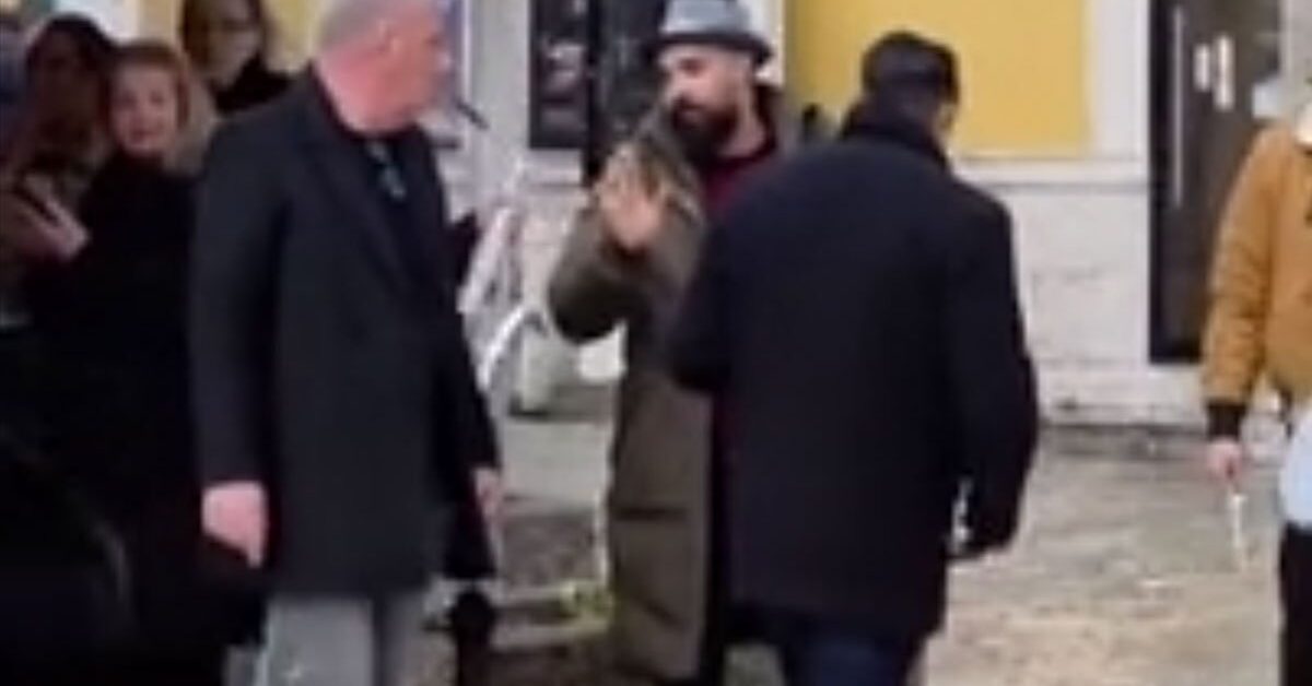 Gradonačelnik Sinja otjerao romski orkestar, zasmetao mu "Đurđevdan ...